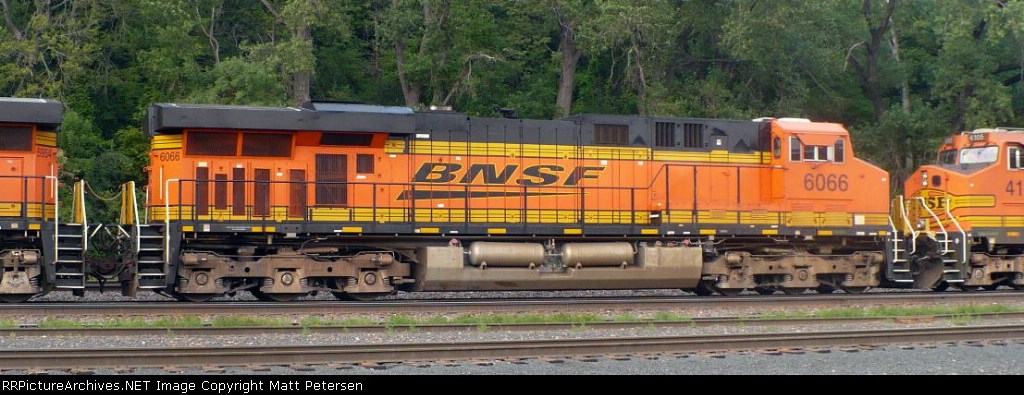 BNSF 6066